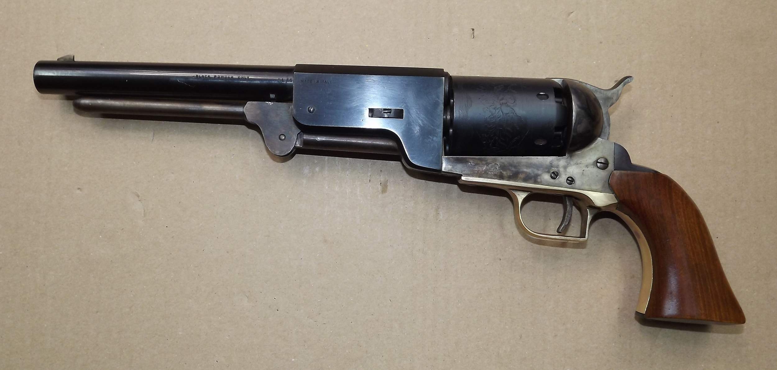 Rewolwer czarnoprochowy Colt Walker Mod.1847 kal.44